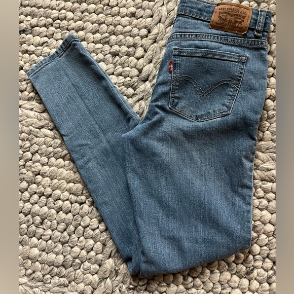Levi's | Bottoms | Levis Light Wash 72 High Rise Super Skinny Jeans ...